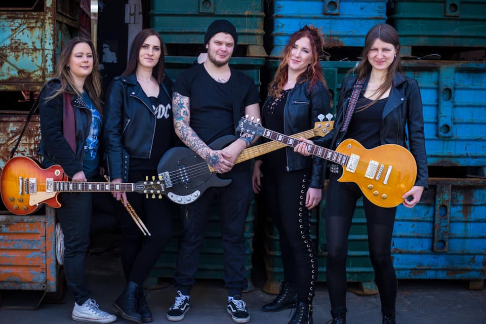 Eme « Band « Empresses « Eksjö Musik Encyklopedi